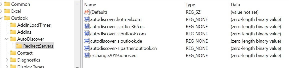 Solved: Outlook 365 connecting to the wrong cloud based server | Experts Exchange