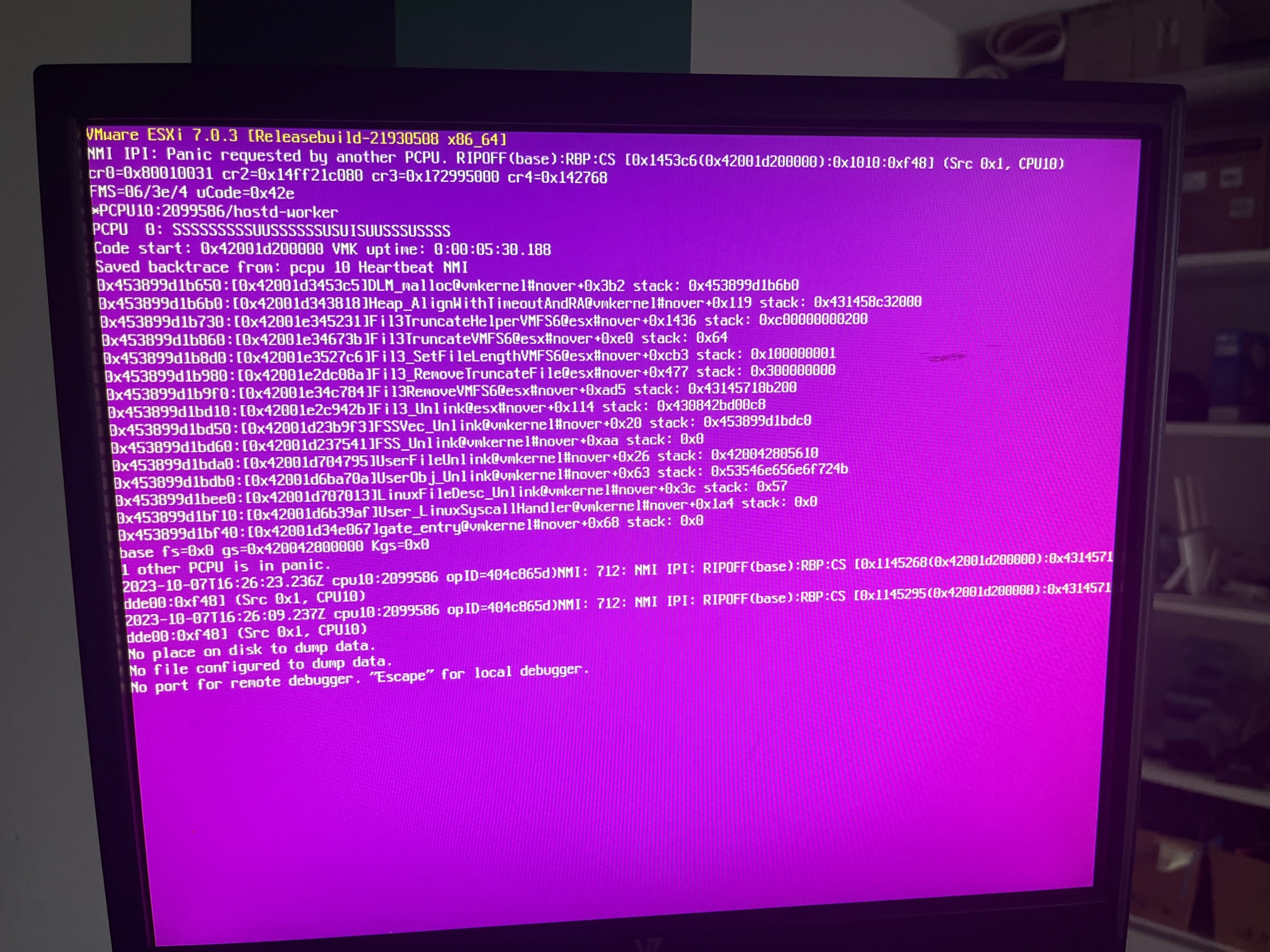Solved: PSOD on VMware ESXi 7.0.3 | Experts Exchange